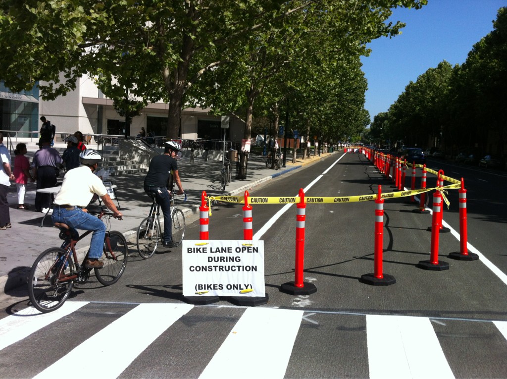 Cycle Lane Bike Delineator – Bike Lane Separator – Traffic Calming ...